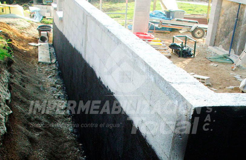 Revestimiento Asfáltico | IMPERMEABILIZACIÓN TOTAL